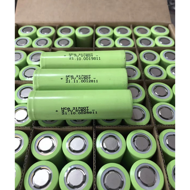 Pin sạc 21700 5000mAh Dòng xả 3C (15A)